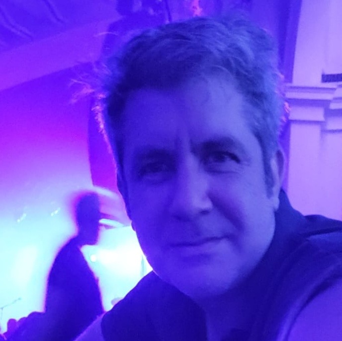 Interview with Simon Crook (SILVERWEED ROAD) | Fantasy-Hive