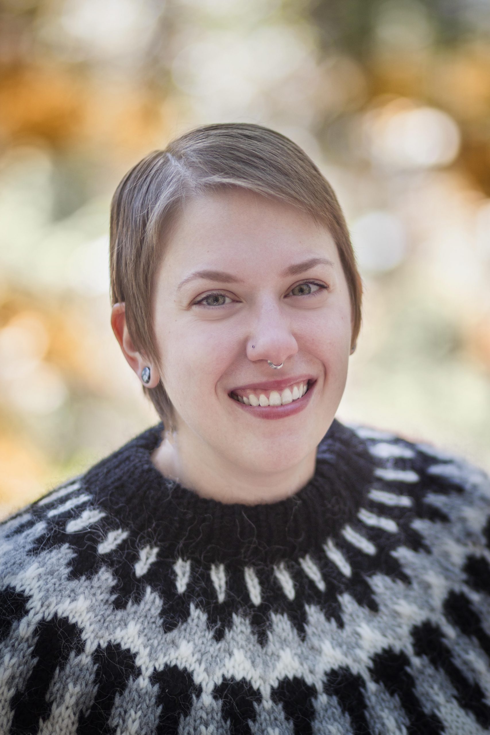 Interview with Genevieve Gornichec (THE WEAVER AND THE WITCH QUEEN ...