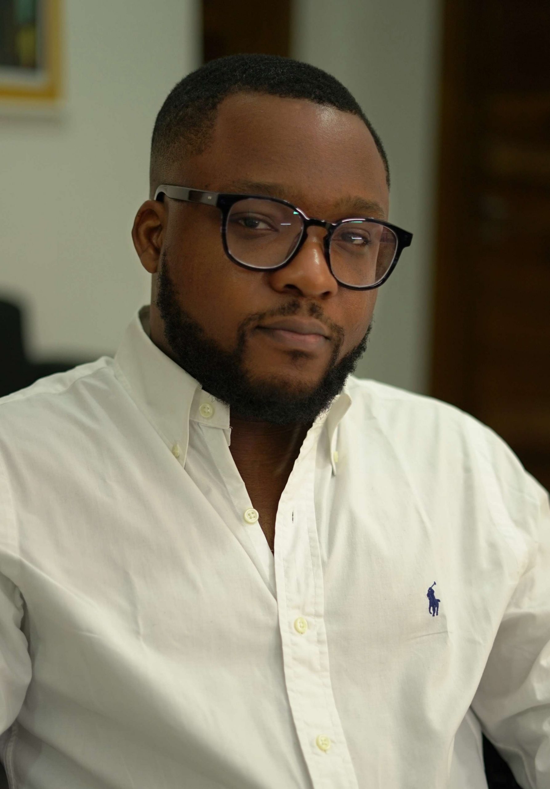 Interview with Rogba Payne (THE DANCE OF SHADOWS) | Fantasy-Hive