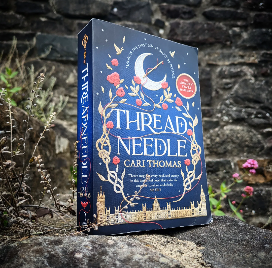 THREADNEEDLE by Cari Thomas (BOOK REVIEW) | Fantasy-Hive